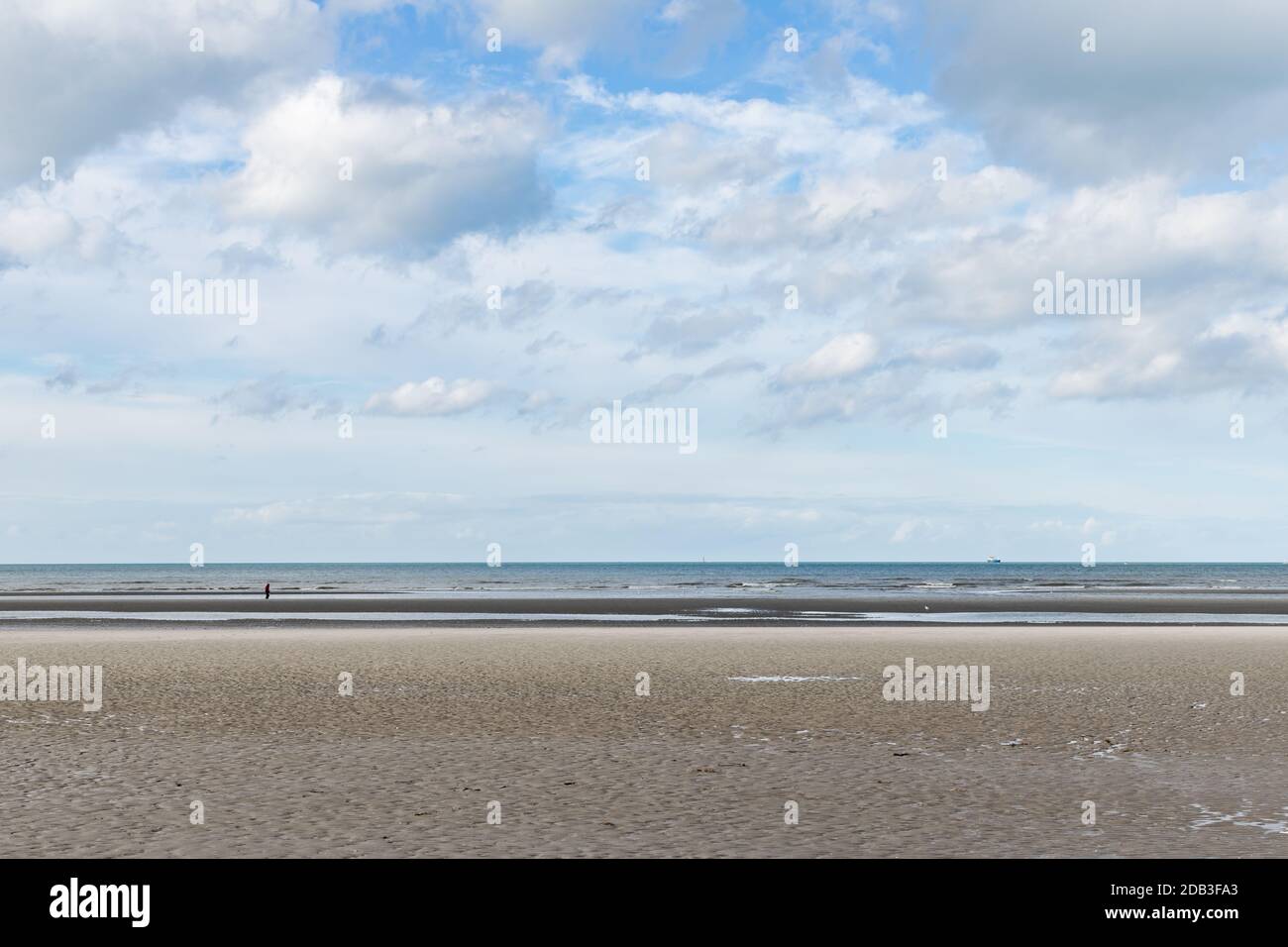 Oostduinkerke hi-res stock photography and images - Alamy