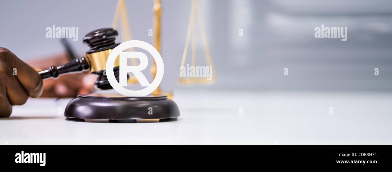 Striking mallet hi-res stock photography and images - Alamy