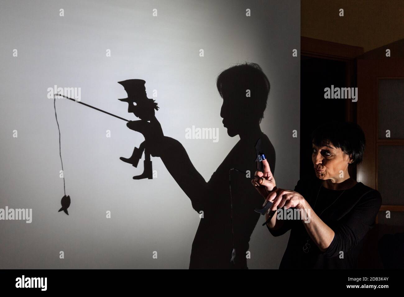 Rod puppets hi-res stock photography and images - Alamy