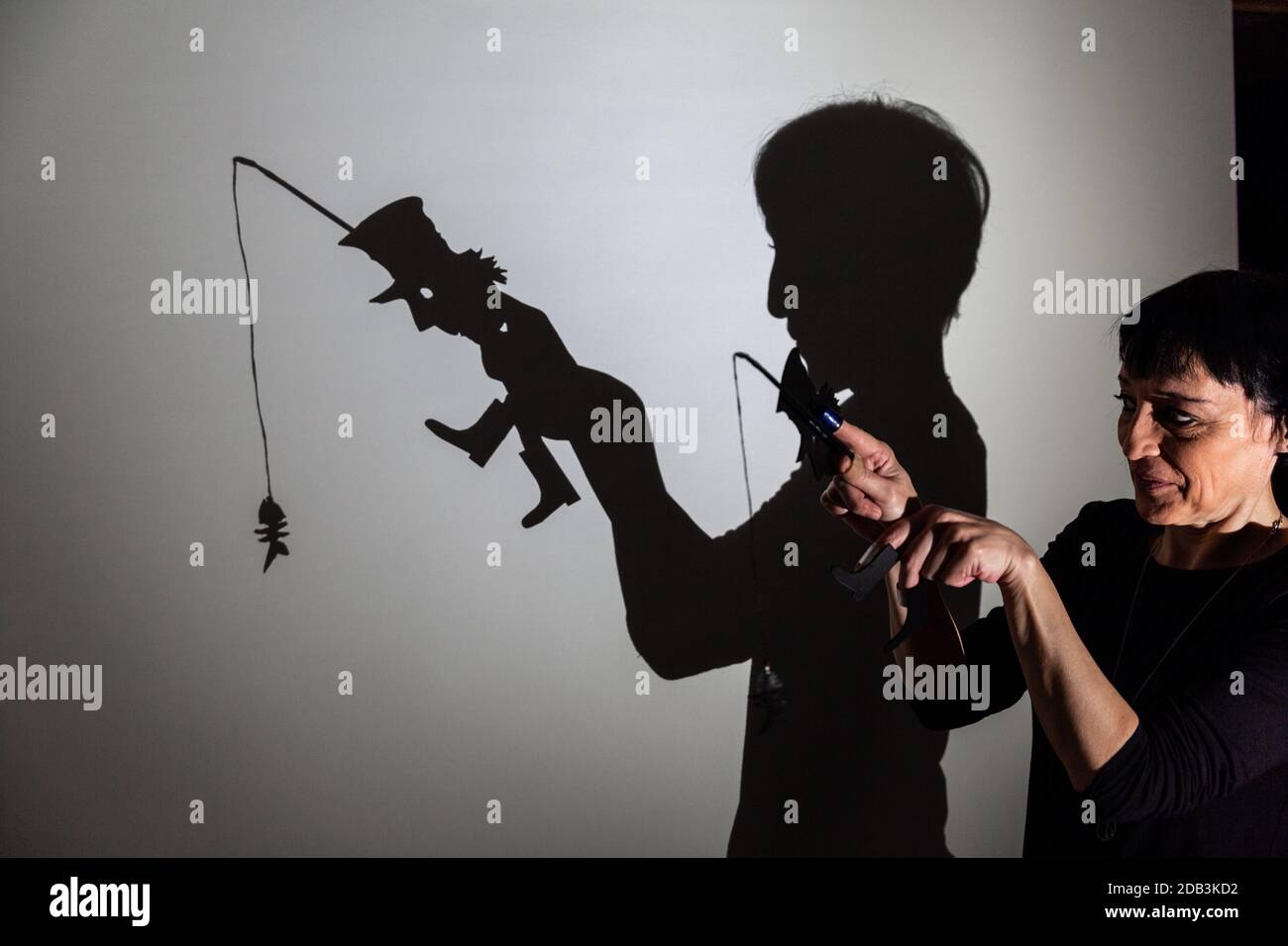 Rod puppets hi-res stock photography and images - Alamy
