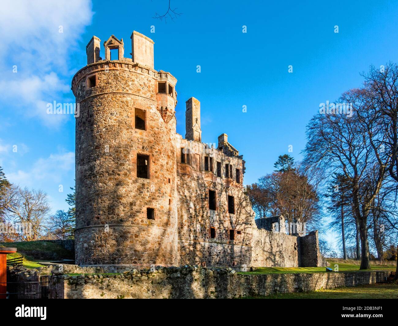 Huntly castle scotland hi-res stock photography and images - Alamy