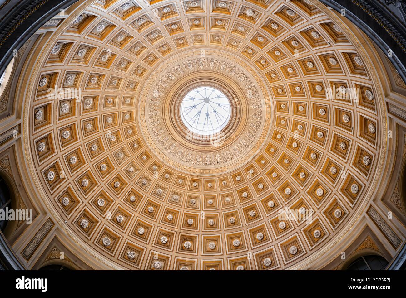 Round Hall hemispherical vault in Pio Clementino museum, Vatican ...