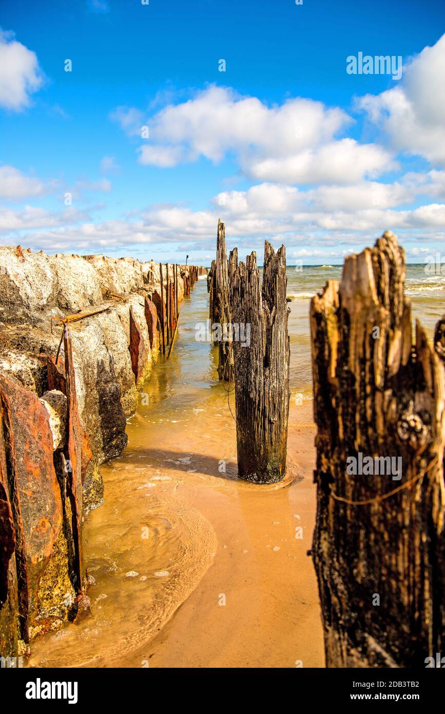 Surf old german mole hi-res stock photography and images - Alamy