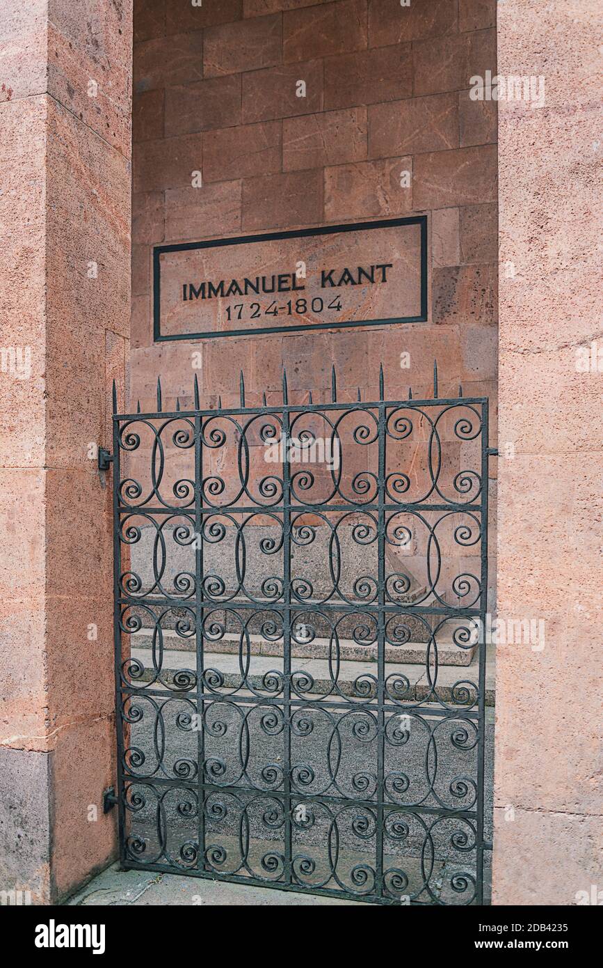 Immanuel Kant grave in a cathedral Kaliningrad, Russia Stock Photo - Alamy