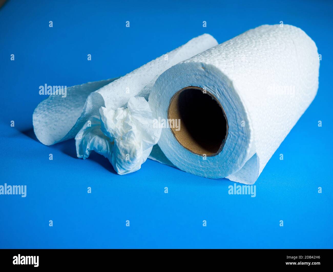 Scrunched up paper hi-res stock photography and images - Alamy
