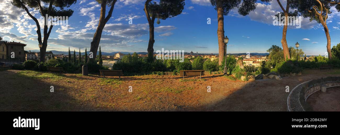 Beautiful Florence sunset city skyline with Florence Duomo Panorama of ...