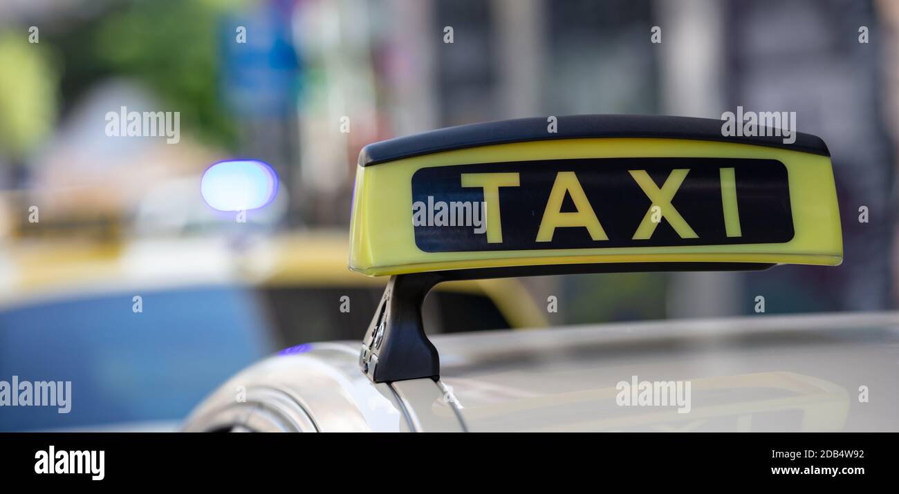 Taxi stand signboard hi-res stock photography and images - Alamy