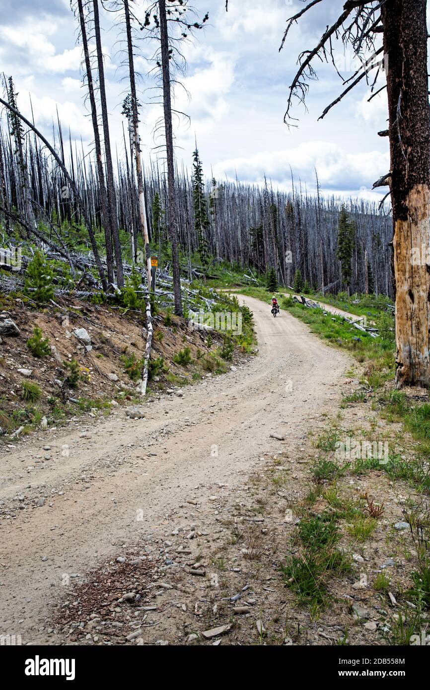 Bicycle road maps hi-res stock photography and images - Alamy