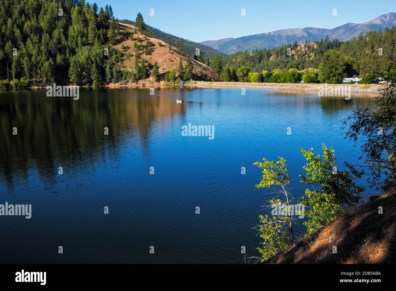 Reservoir crest hi-res stock photography and images - Alamy