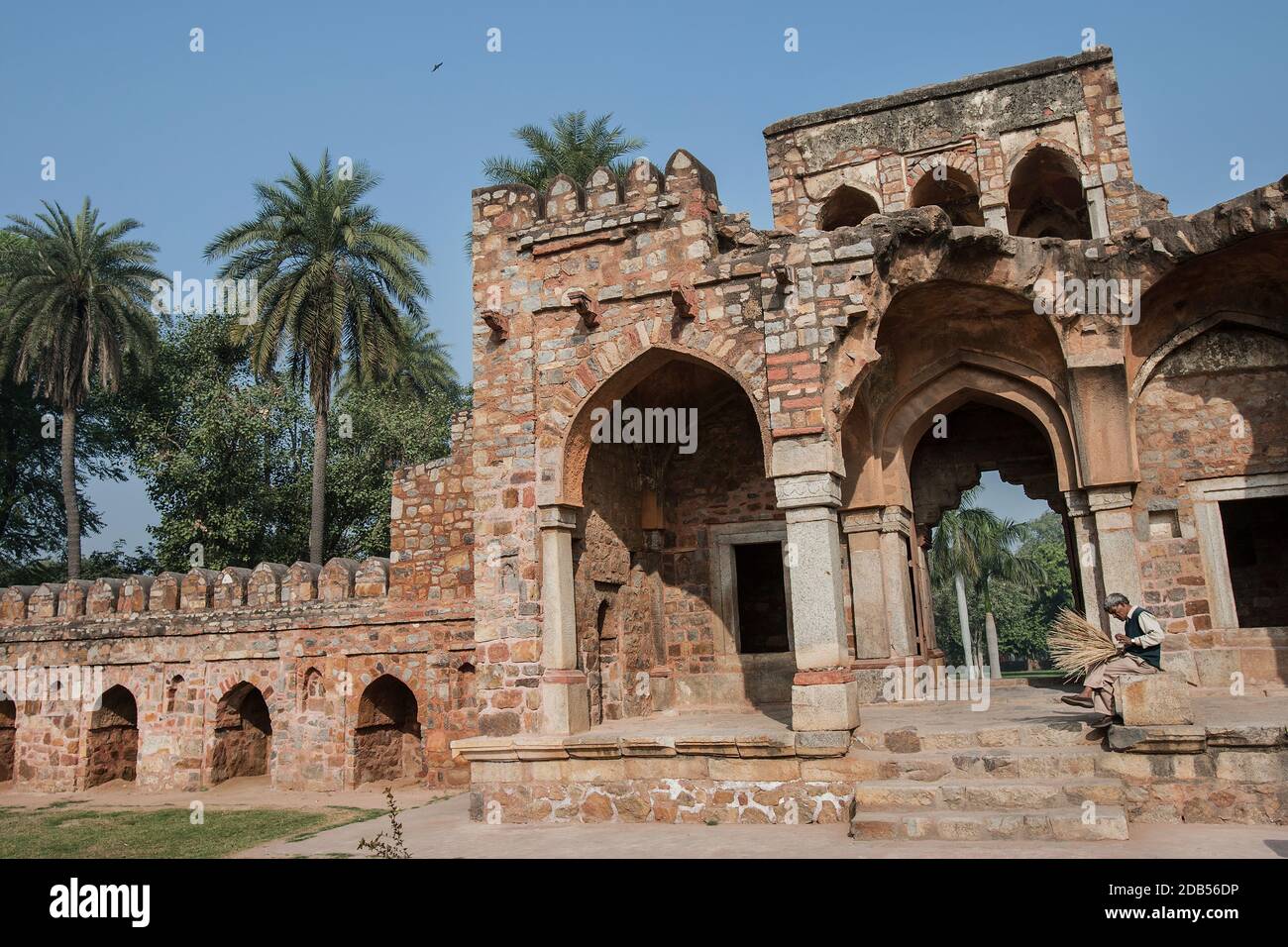 Delhi, historical places, architecture, Qutb Minar, Red Fort Stock ...