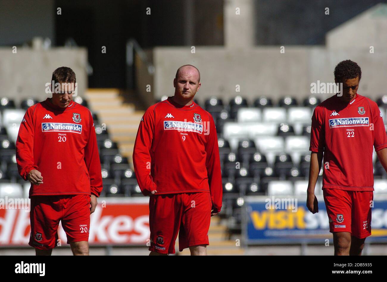 John Hartson training with the Wales football squad at the Liberty ...