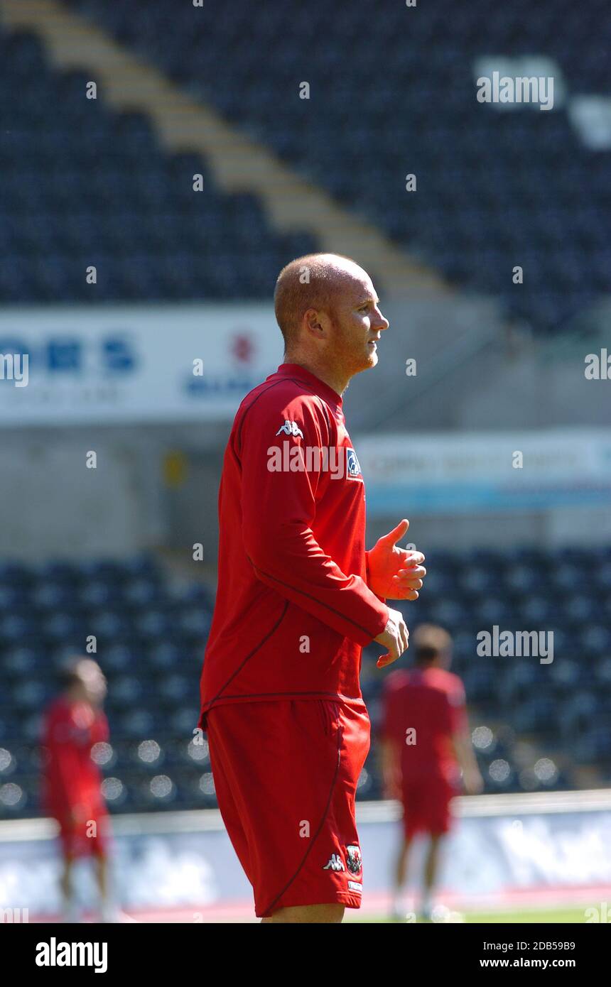 John Hartson training with the Wales football squad at the Liberty ...