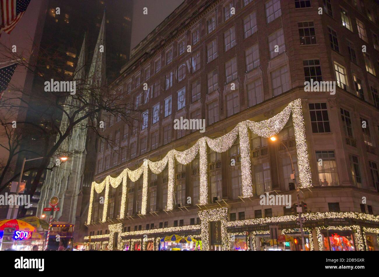 Christmas Light Show on a Huge Department Store's Facade in Manhattan ...
