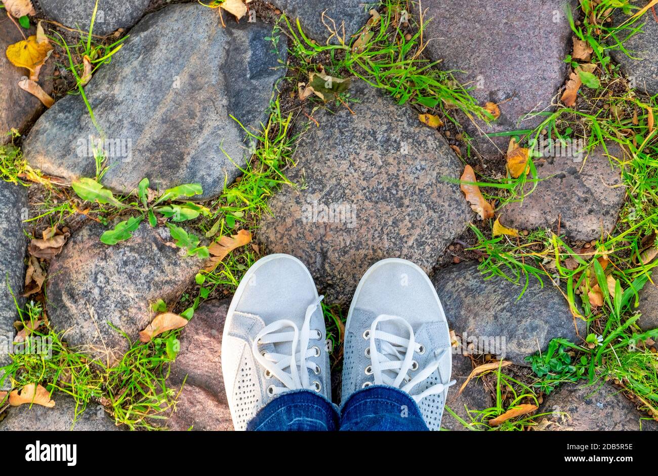 Shoes orientation hi-res stock photography and images - Alamy