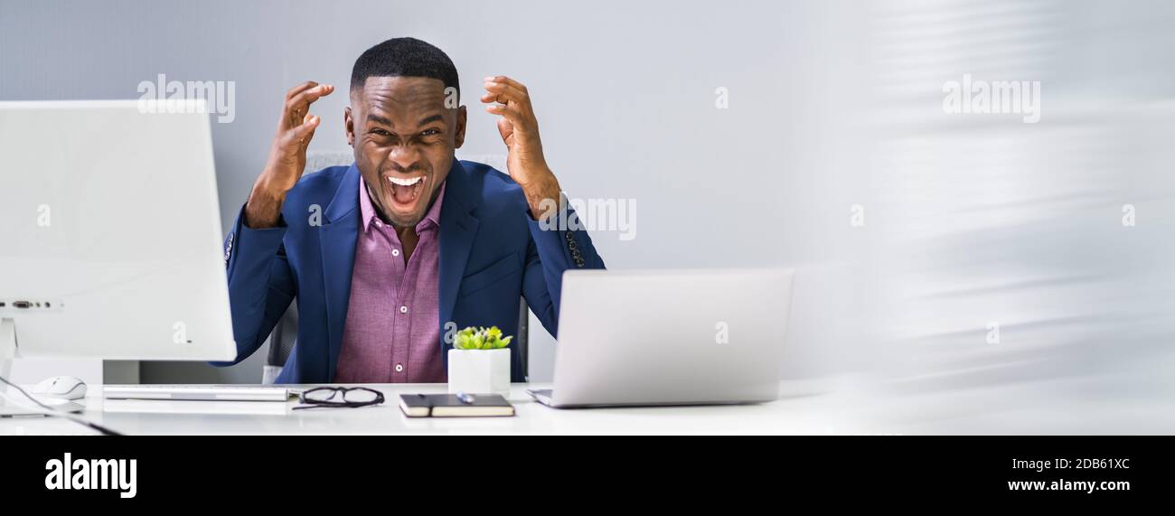 Angry mob black and white hi-res stock photography and images - Alamy