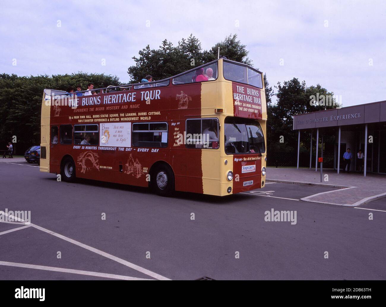 1980s tour bus hi-res stock photography and images - Alamy