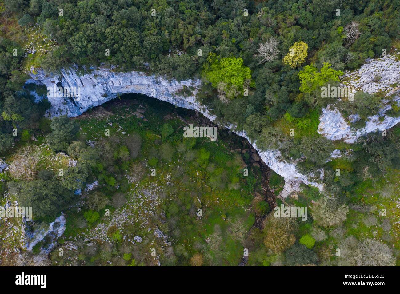 La Cubilla Cave, Sámano, Castro Urdiales Municipality, Cantabria, Spain ...
