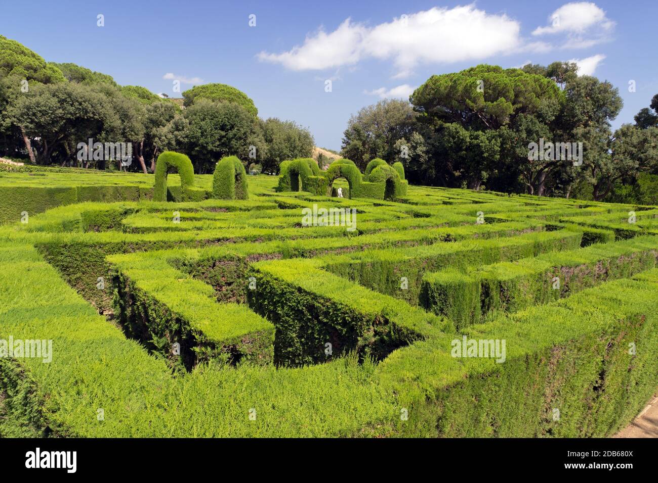 Maze Hedge Pattern Labyrinth High Resolution Stock Photography and ...