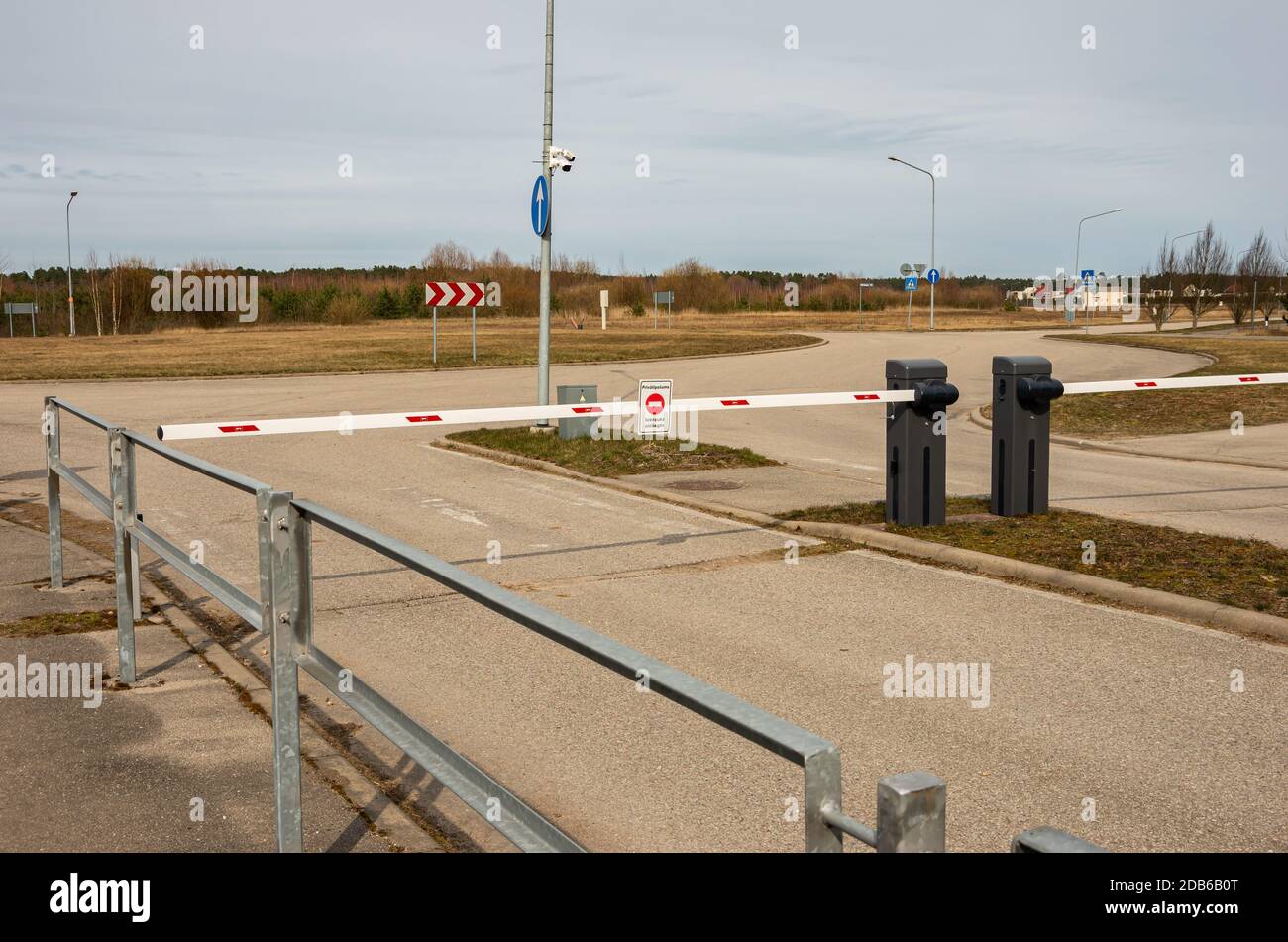 No entry, STOP, security cameras, auto prohibition Stock Photo - Alamy
