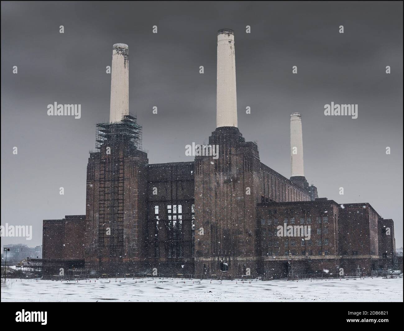 Power station blocks hi-res stock photography and images - Alamy