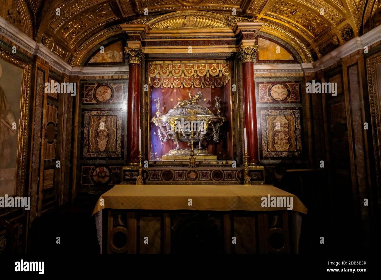 Details of the Crypt of the Nativity - Basilica Papale di Santa Maria ...