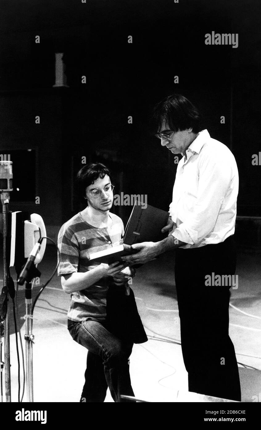 Conductor claudio abbado hi-res stock photography and images - Alamy