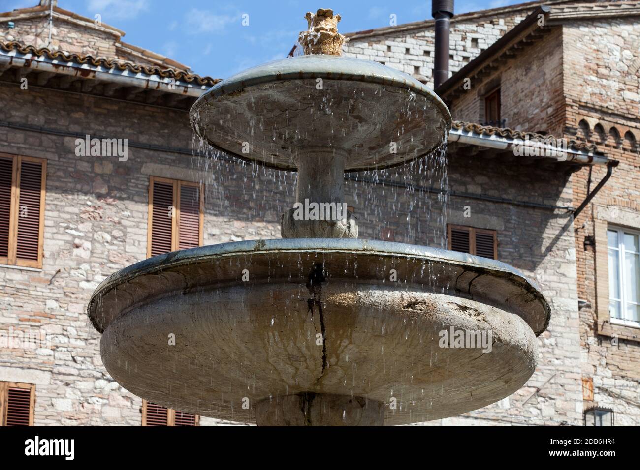Central square assisi italy hi-res stock photography and images - Alamy