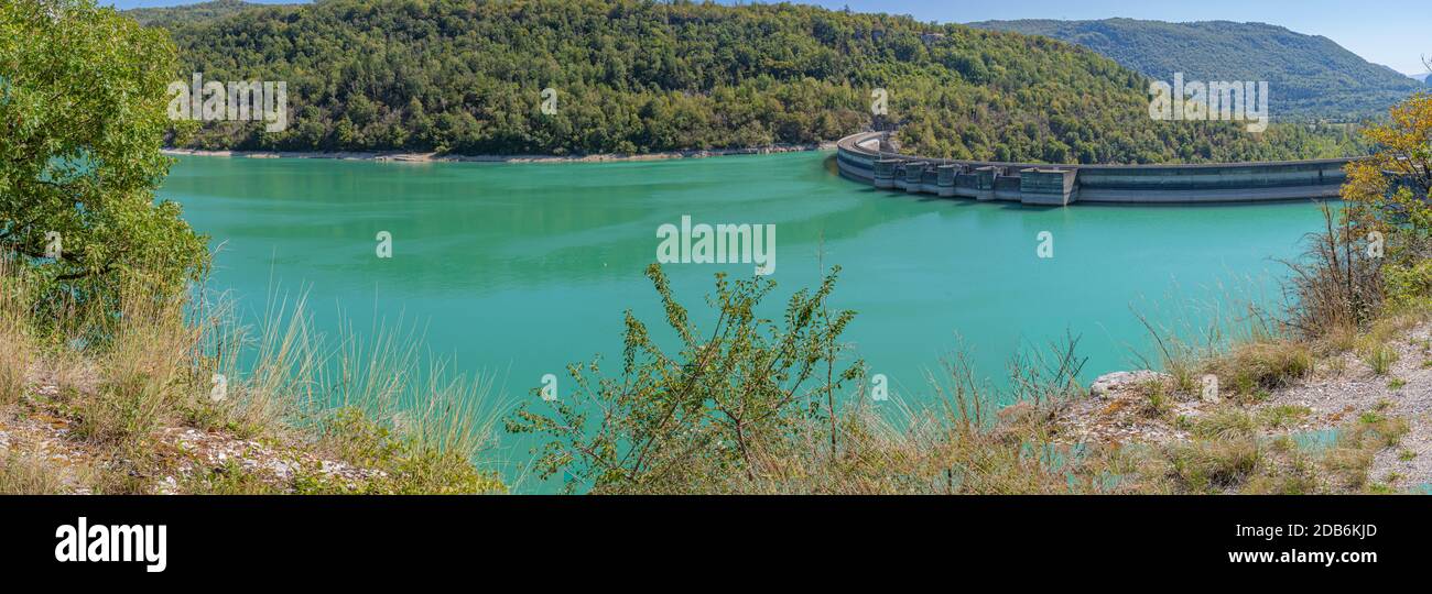 Vouglans dam hi-res stock photography and images - Alamy