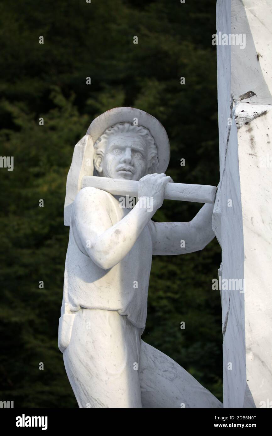 Marble sculpture of miner from Carrara Stock Photo - Alamy