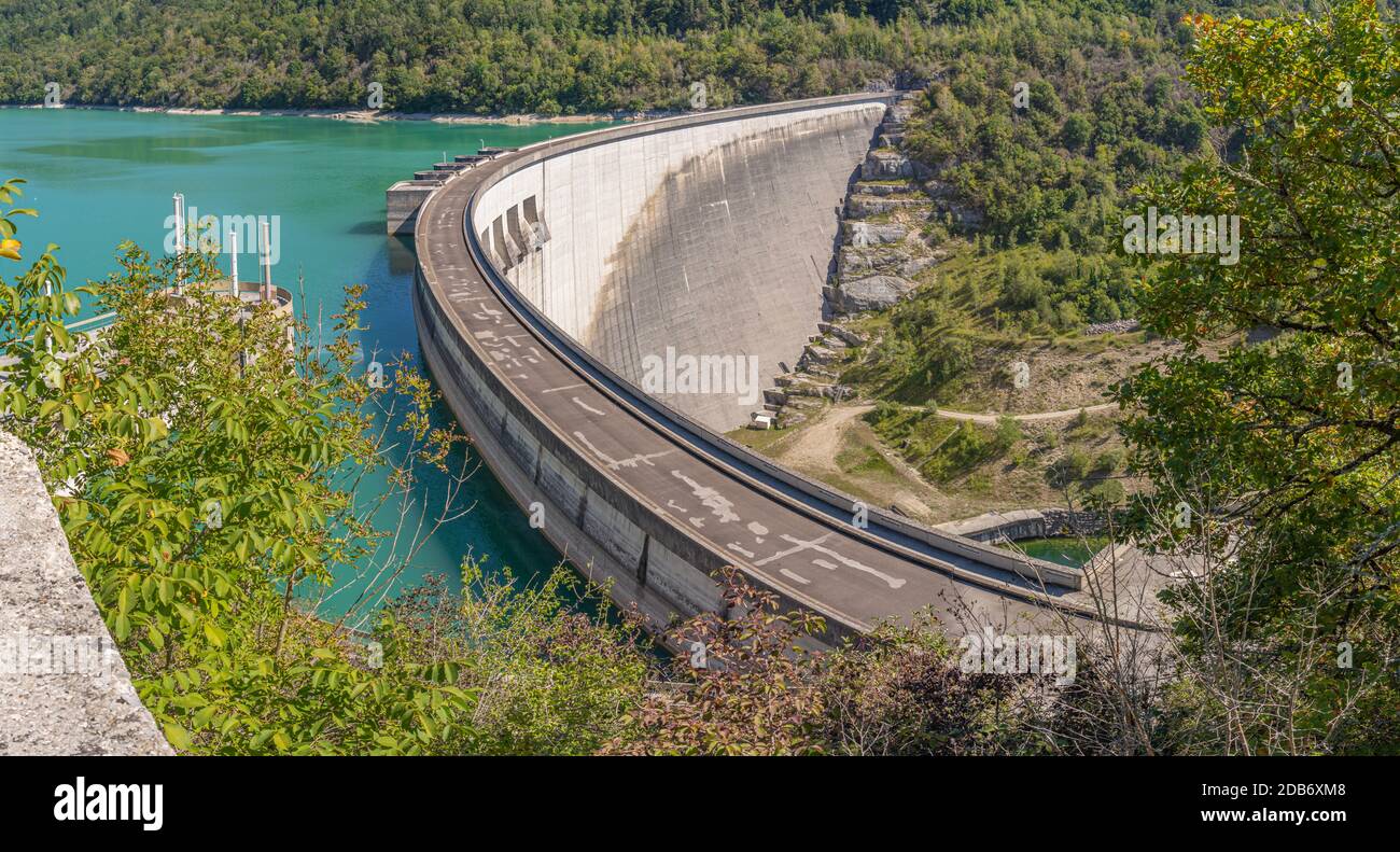 Vouglans dam hi-res stock photography and images - Alamy