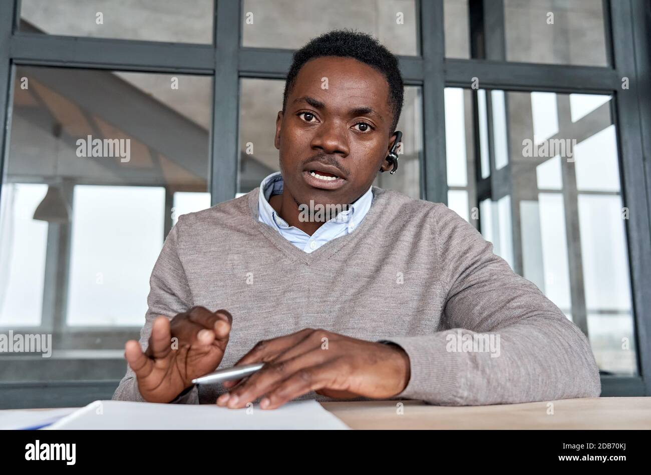 Job interview black hi-res stock photography and images - Alamy