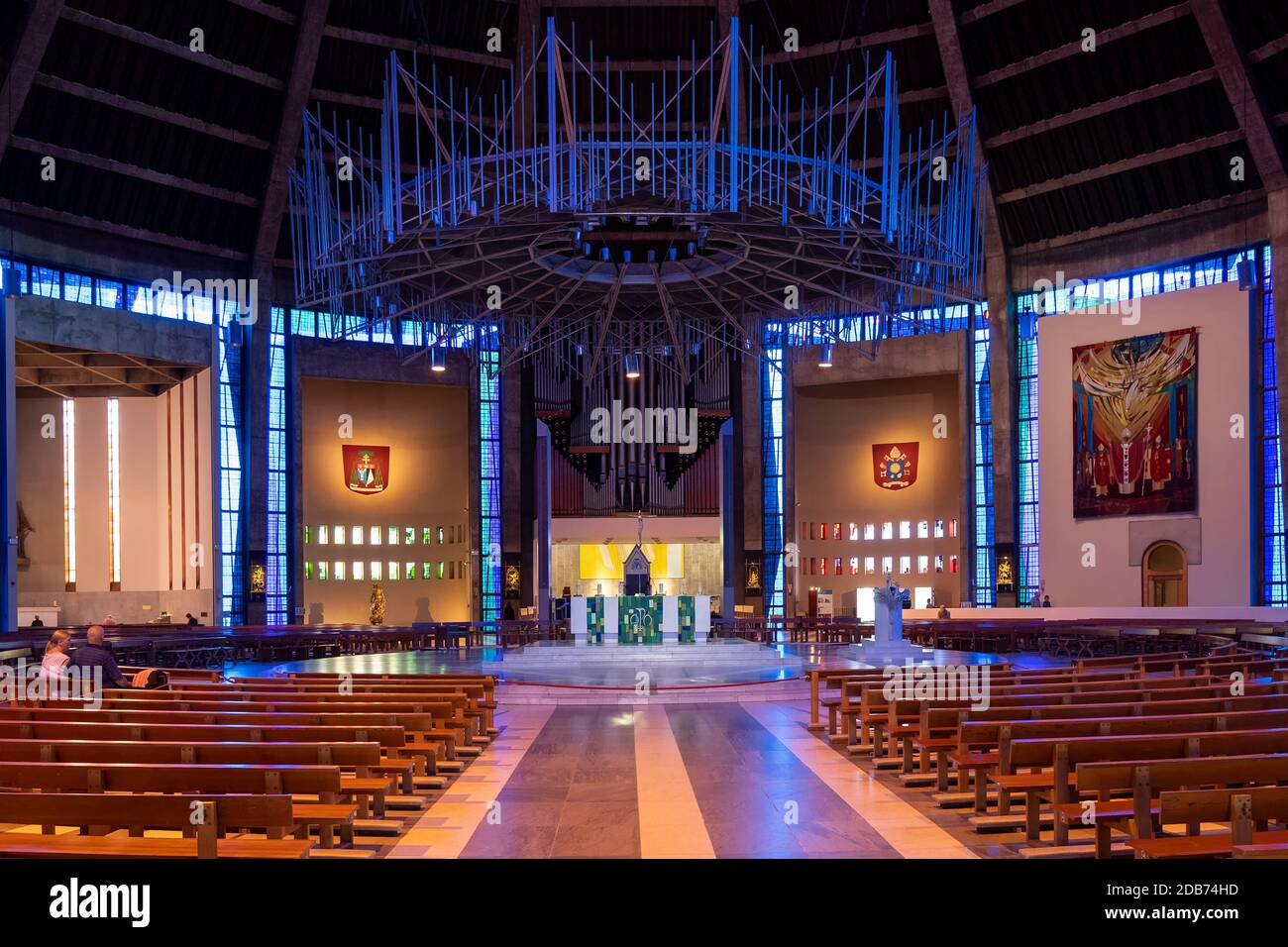 Interior of the Liverpool Metropolitan Cathedral, the largest catholic ...