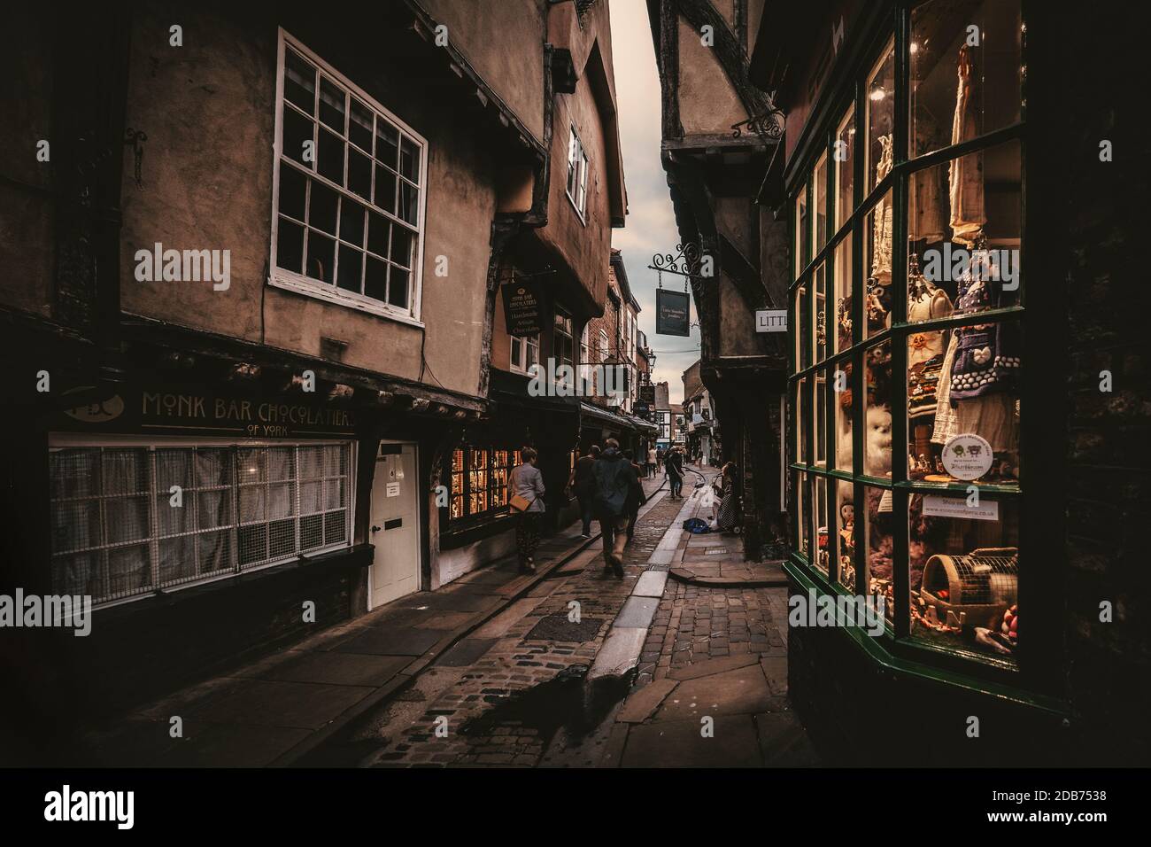 The Shambles, an old street in York with overhanging timber-framed ...