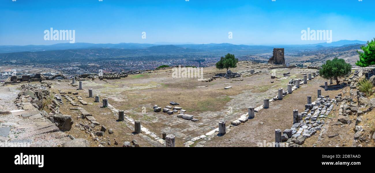 Ruins of the Ancient Greek city Pergamon in Turkey on a sunny summer ...