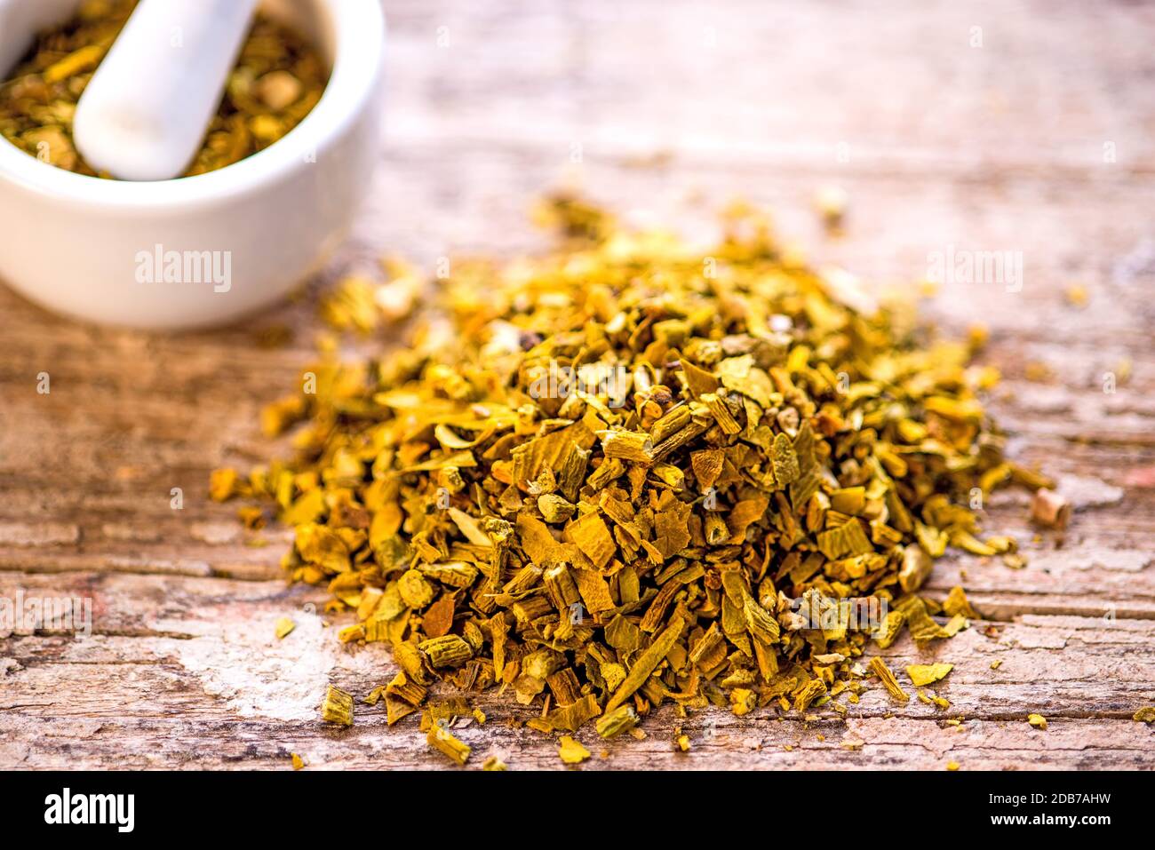 mistletoe, medicinal herb dried with mortar Stock Photo - Alamy