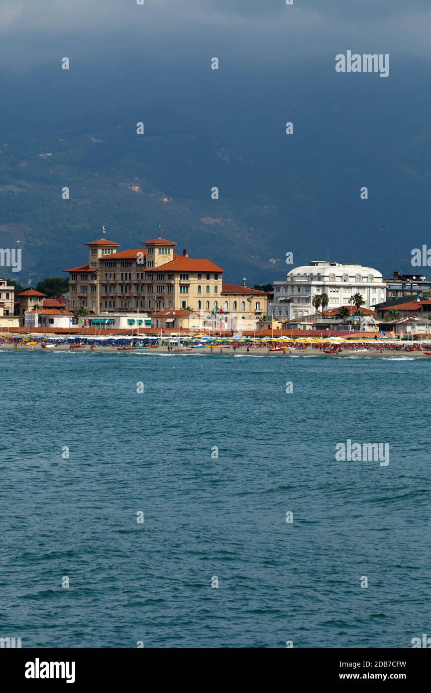 Versilia mare hi-res stock photography and images - Alamy