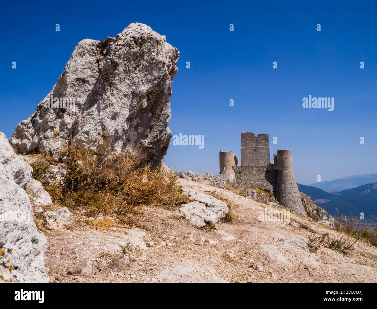 Rocca calascio italy hi-res stock photography and images - Alamy