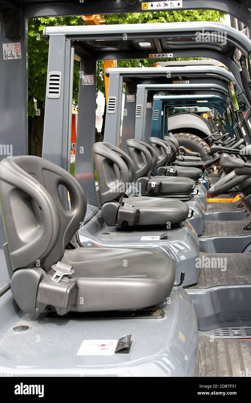 Drivers seat cockpit hi-res stock photography and images - Alamy