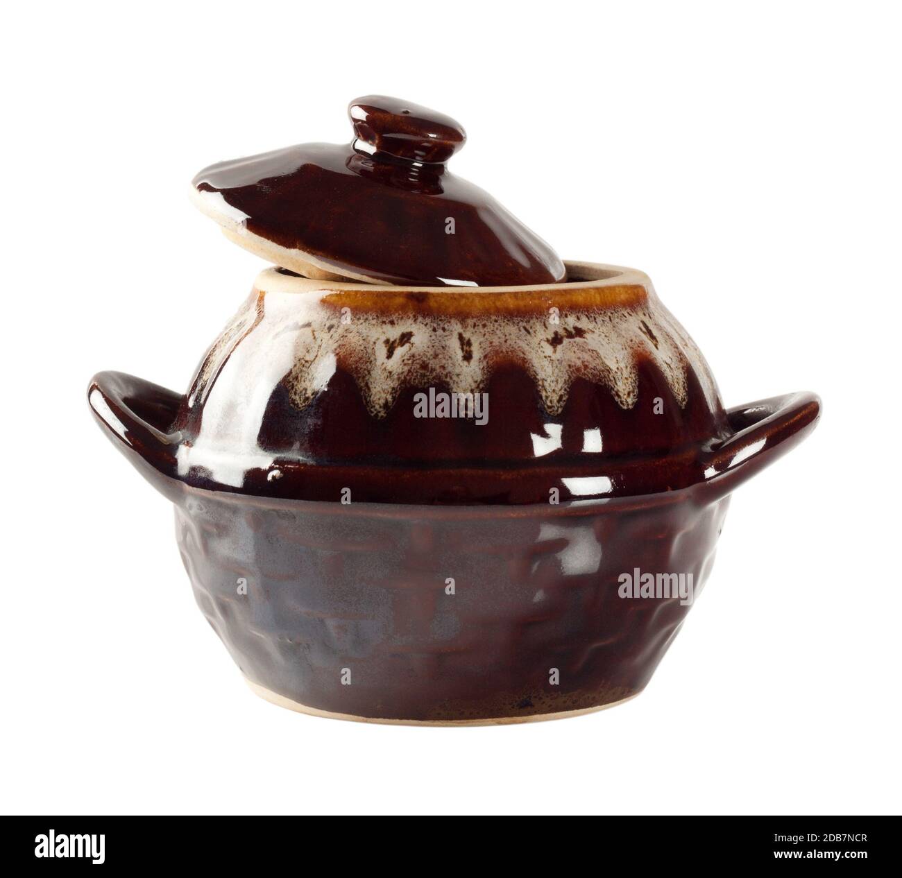 Brilliant clay pot isolated on white background Stock Photo - Alamy