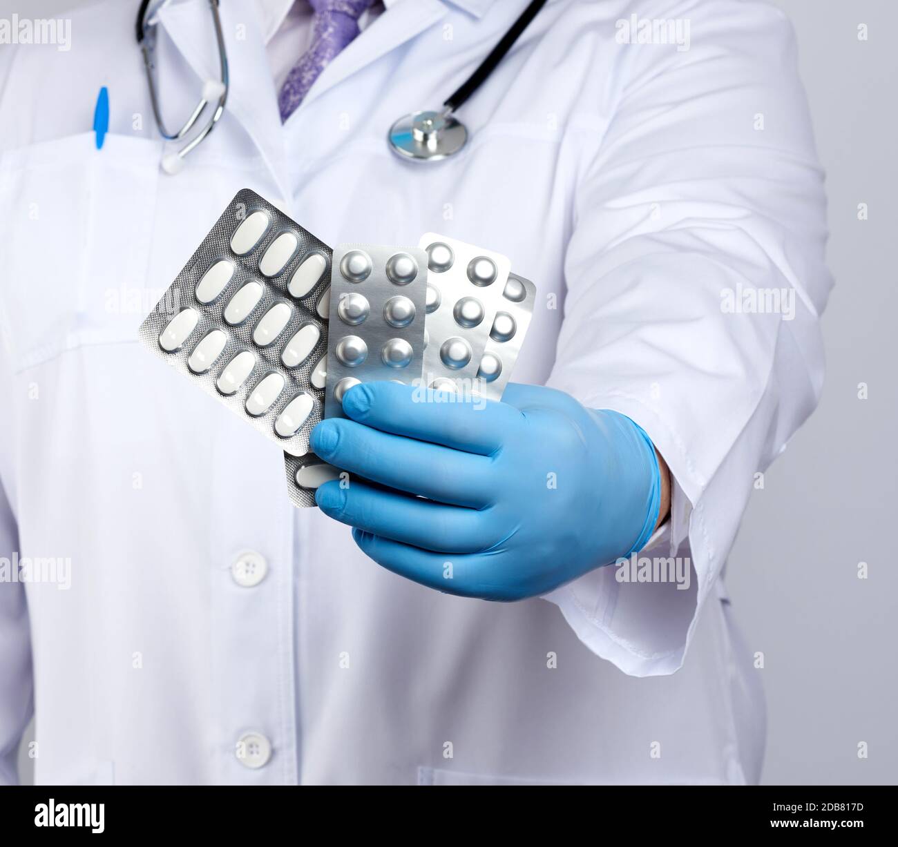 Sterile packs hi-res stock photography and images - Alamy