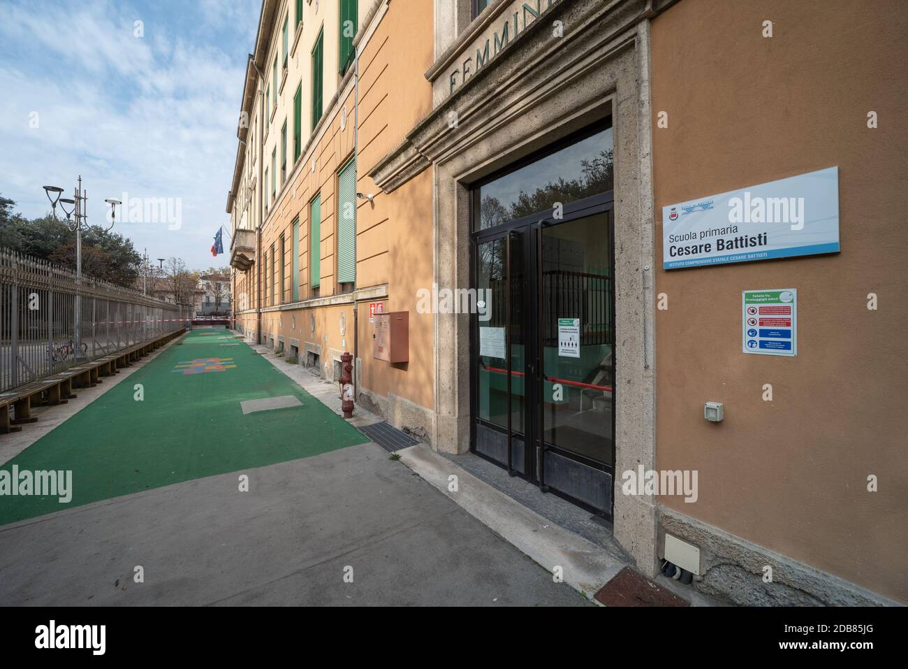 External view of school, Italian school building Stock Photo - Alamy