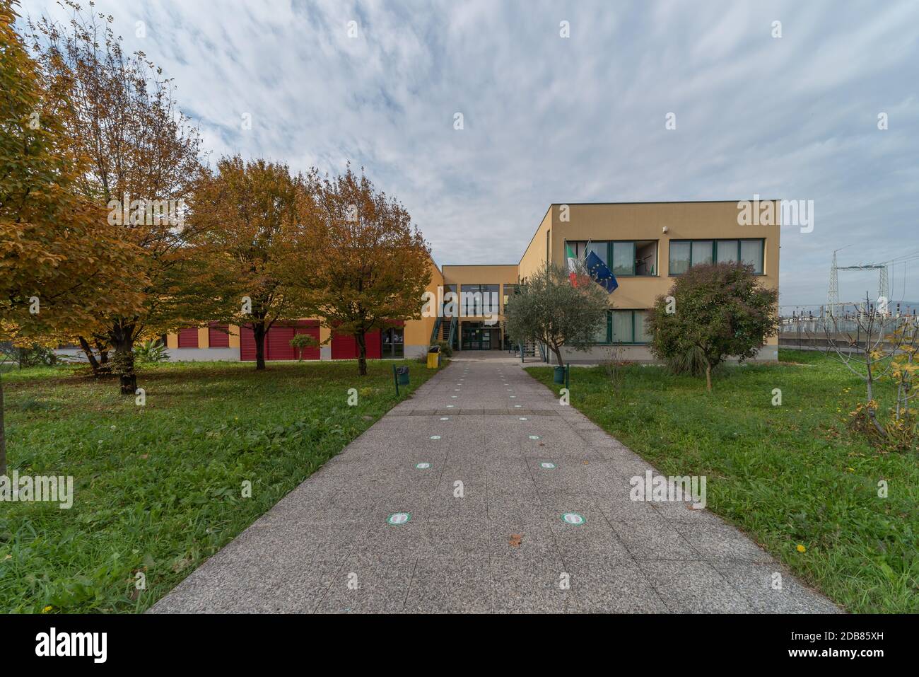 External view of school, Italian school building Stock Photo - Alamy