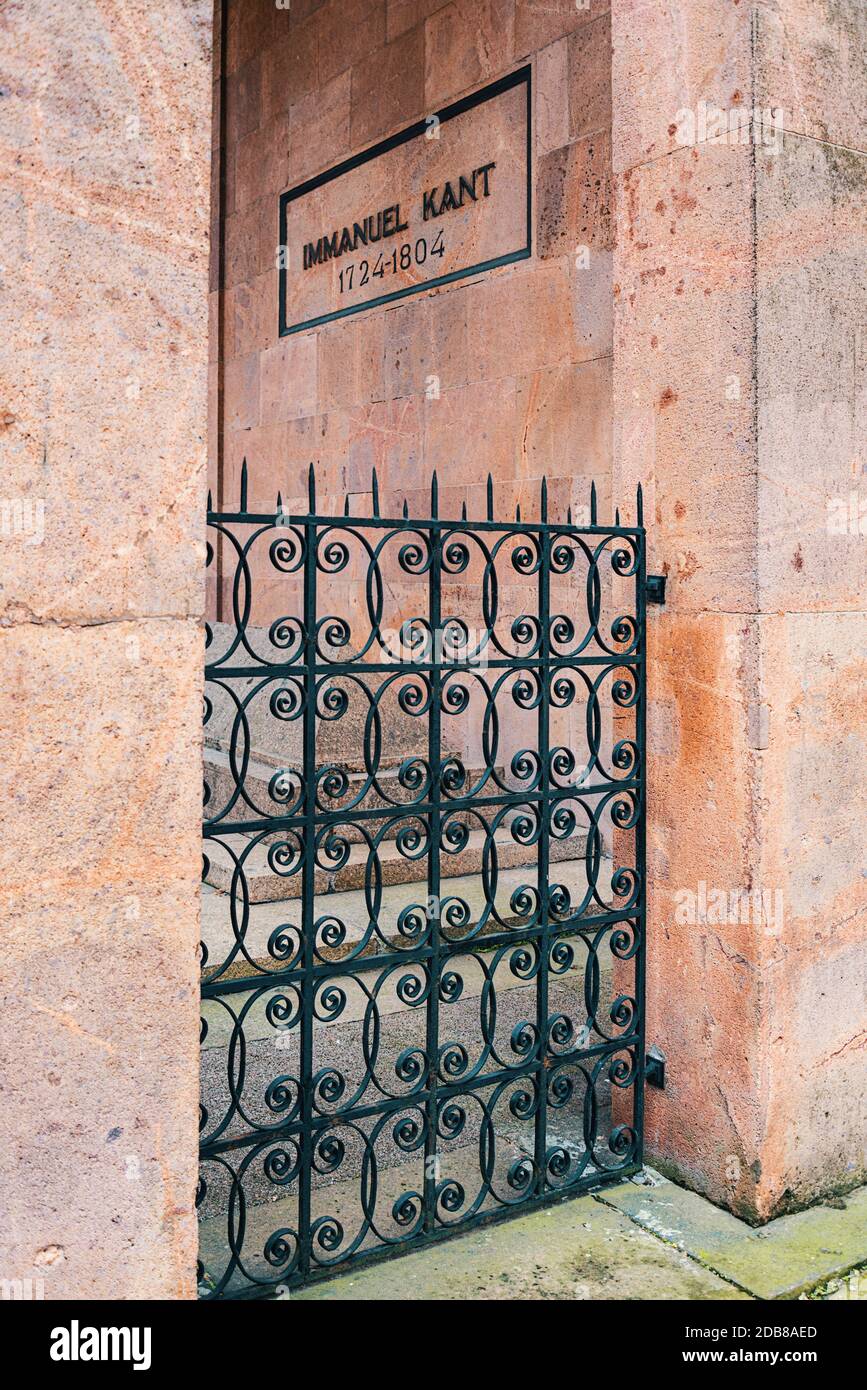 Kaliningrad immanuel kant tomb hi-res stock photography and images - Alamy