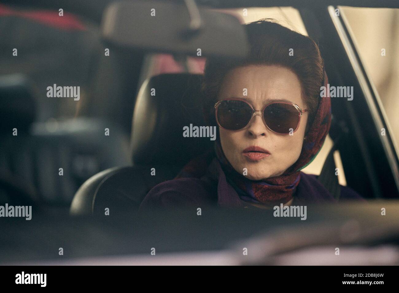 THE CROWN, Helena Bonham Carter as Princess Margaret, (Season 4, ep ...