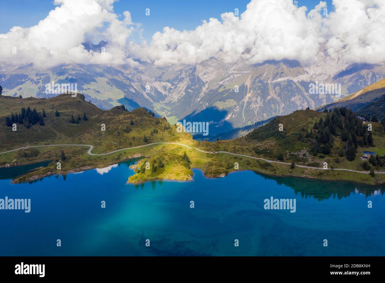 Mountain reflections in lake Trubsee on mount Titlis, Nidwalden ...