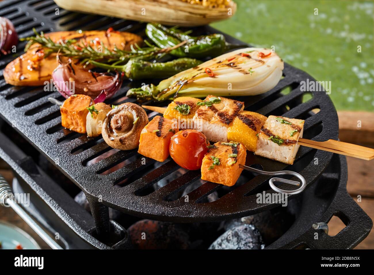 Braai setting hi-res stock photography and images - Alamy
