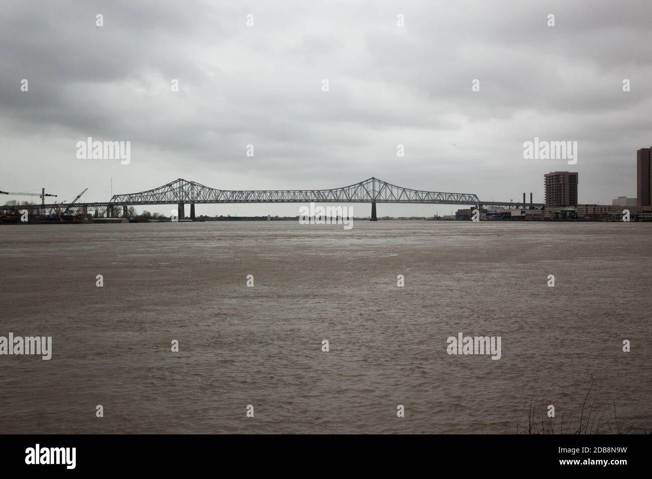 Bridge over the Mississippi River Stock Photo - Alamy