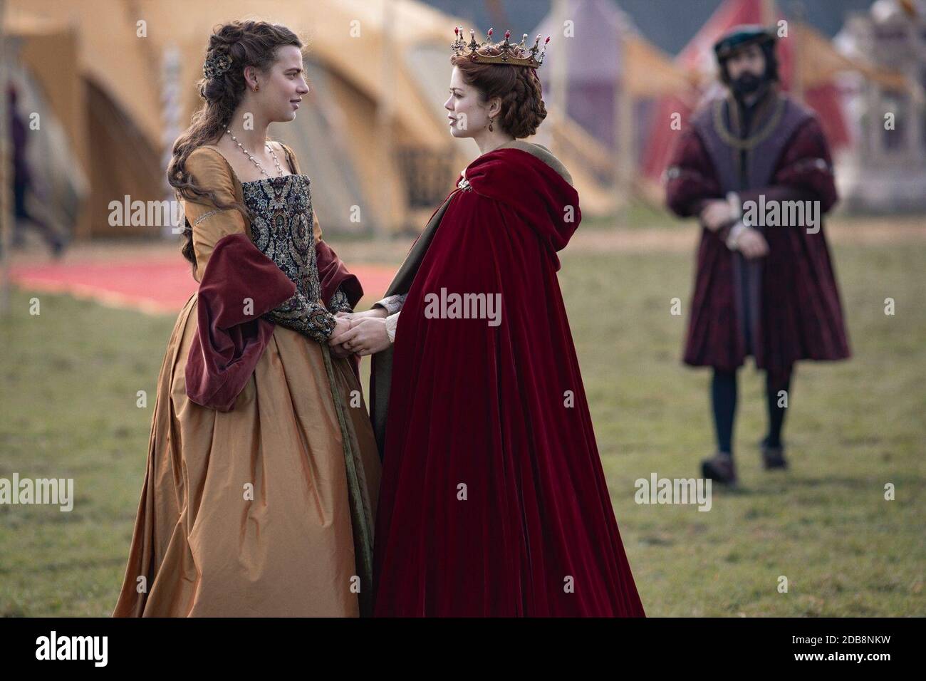 THE SPANISH PRINCESS, from left: Nadia Parkes as Rosa de Vargas ...