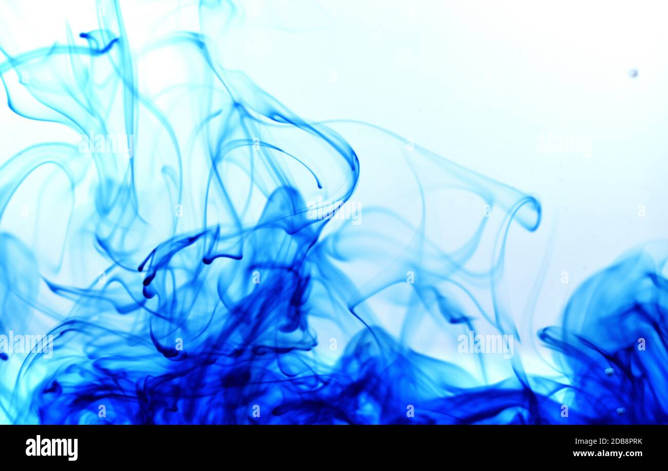 Food Coloring Drop in Water Abstract Texture Stock Photo - Alamy