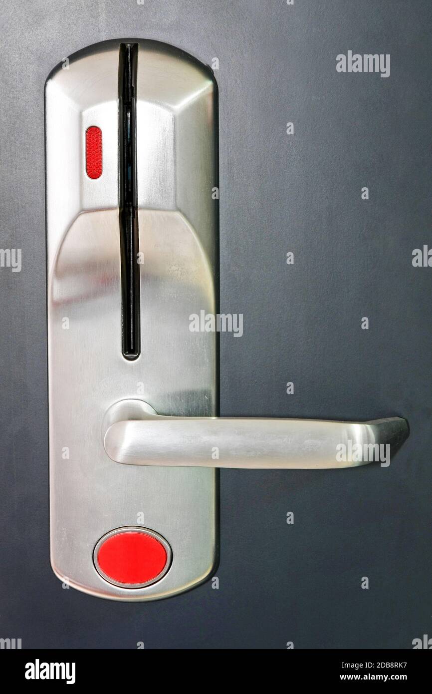 Red light at electronic card lock door Stock Photo - Alamy